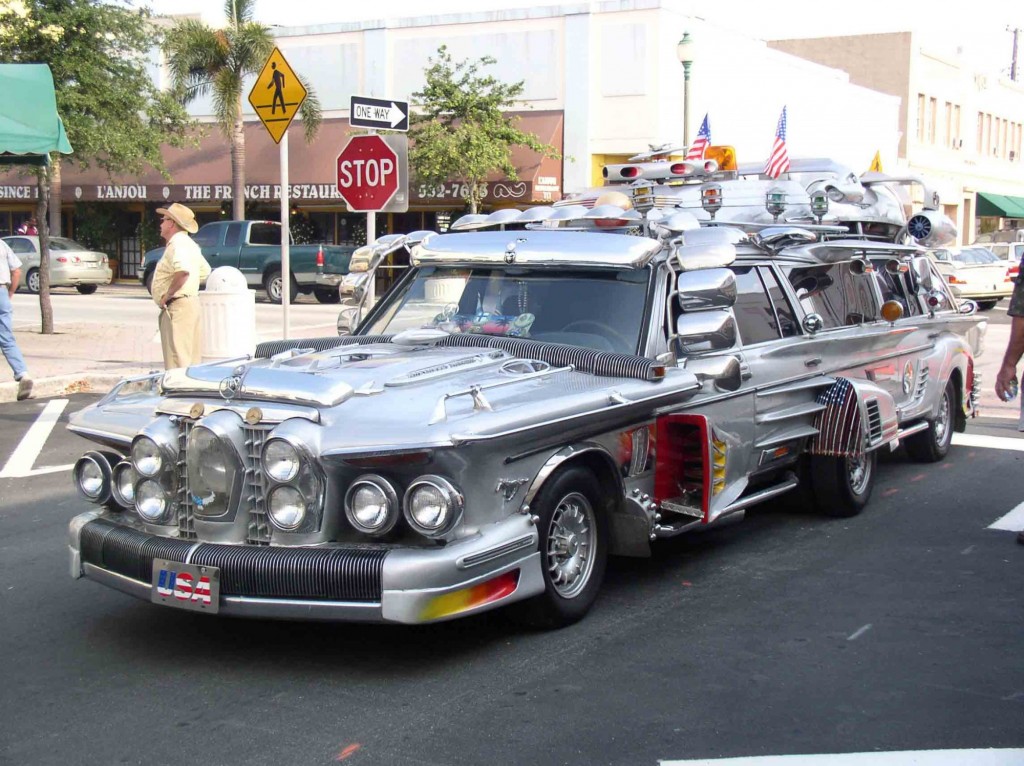 Finnjet DIY Limousine Made Of Only Junk That Costs $1 Millio