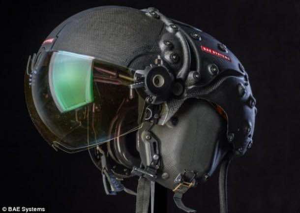 'Virtual Reality' Helmet Will Let Fighter Pilots See Without