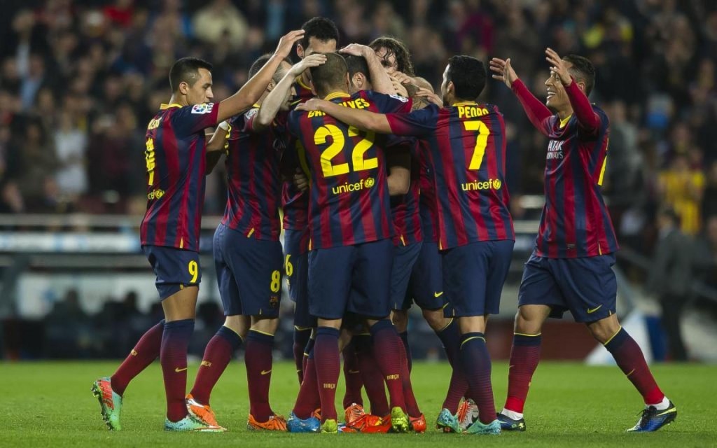 60 Awesome Football Wallpaper Pictures In HD For Download