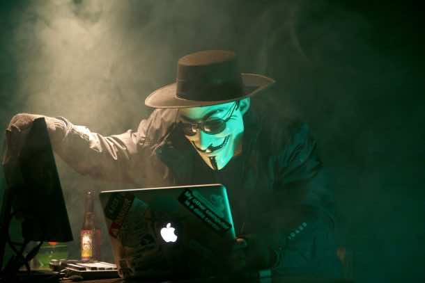 Top 10 Most Dangerous Hackers Of All Times
