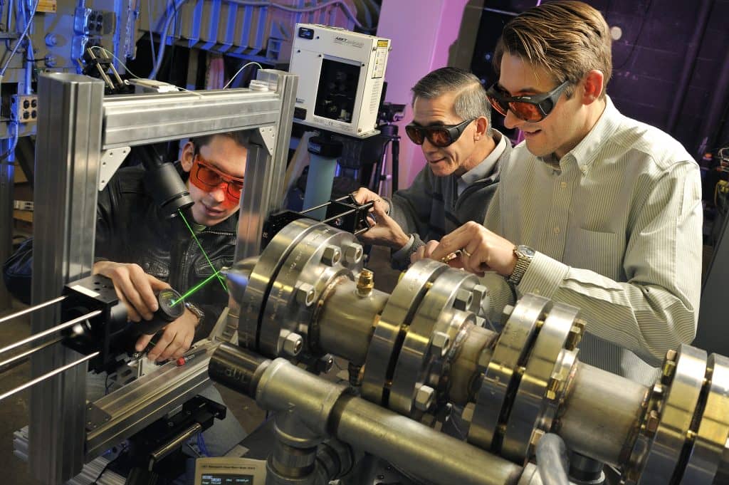 These Are The 10 Highest Paying Engineering Fields Of 2016