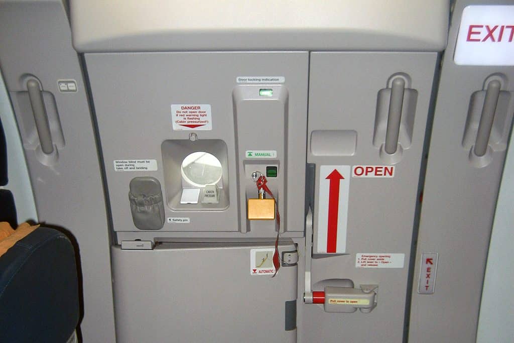 Know The Purpose Of This Hook? Here Are Some Secret Aircraft