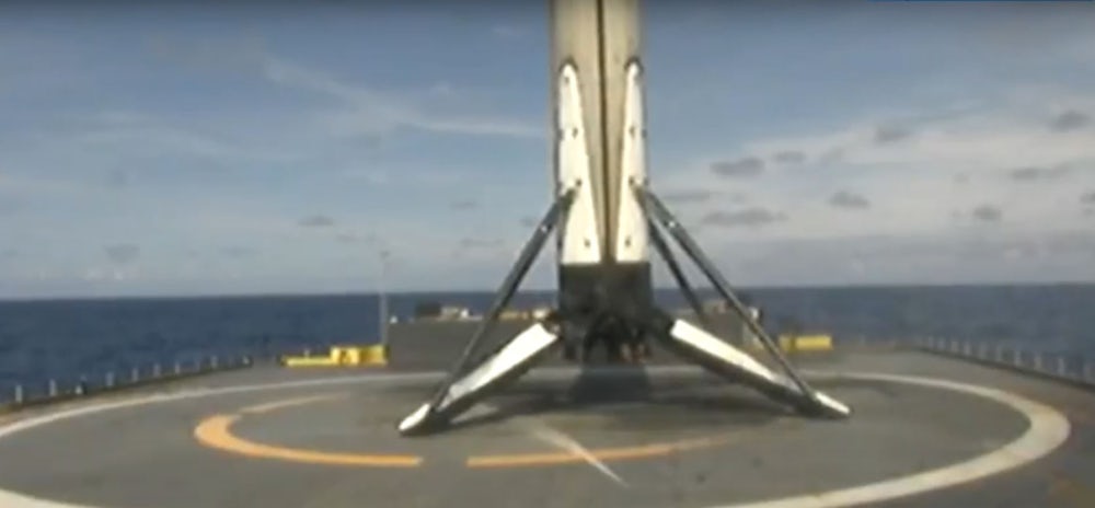 Falcon 9 Block 5 Rocket Takes Flight Successfully