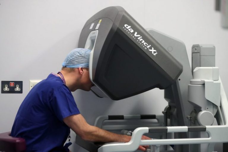 World's First Robot-Assisted Spinal Surgery Has Been Carried