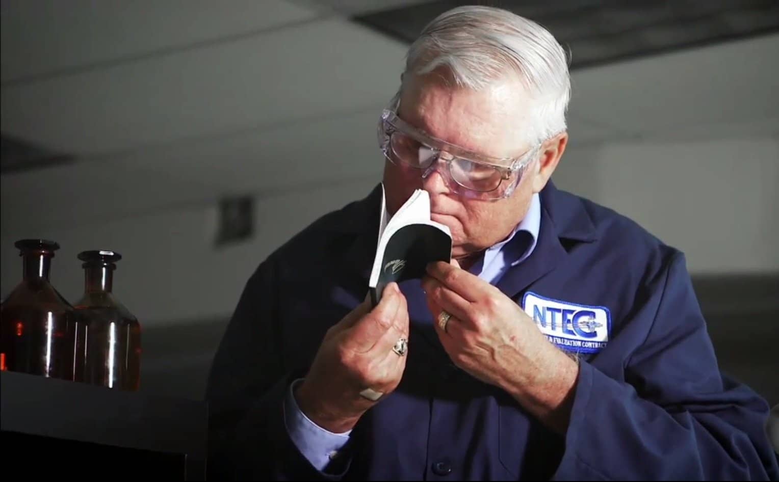 This Is How Chief Sniffer In NASA Helps Astronauts Through His Nose