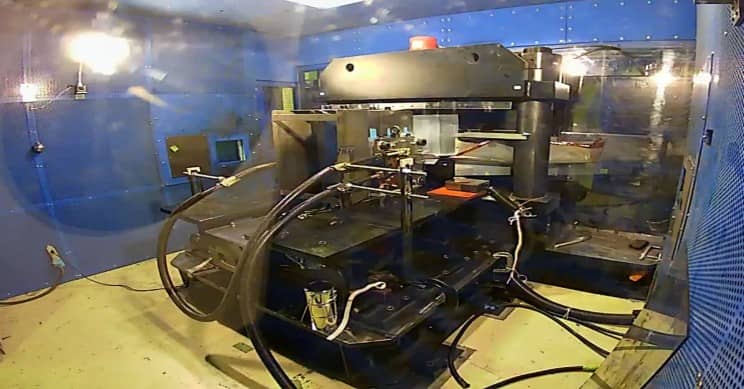 Japanese Physicist Sets A New World Record For An Indoor Mag