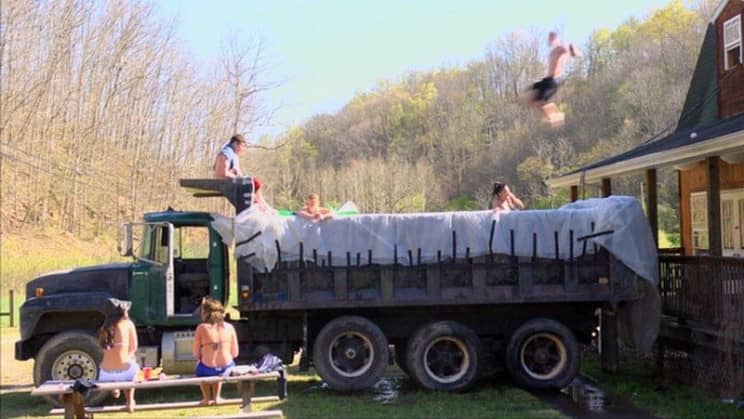 Check Out These 20 Temporary Swimming Pool Ideas To Beat The