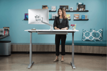 Benefits of Adjustable Standing Desk for Health