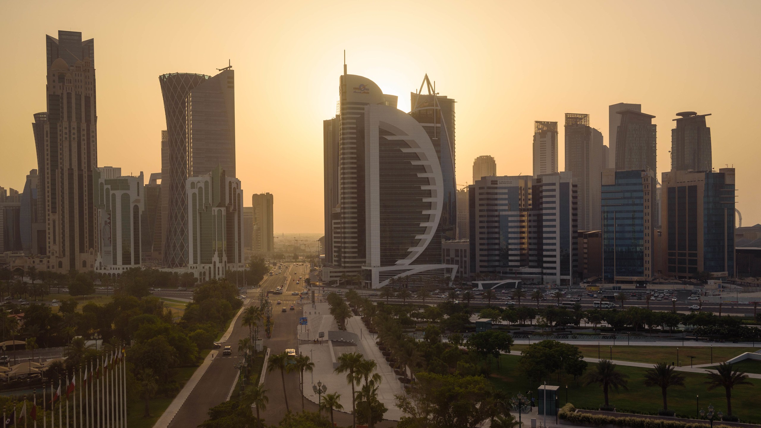 Qatar Is Now Air-Conditioning Its Outdoors Because Of The He