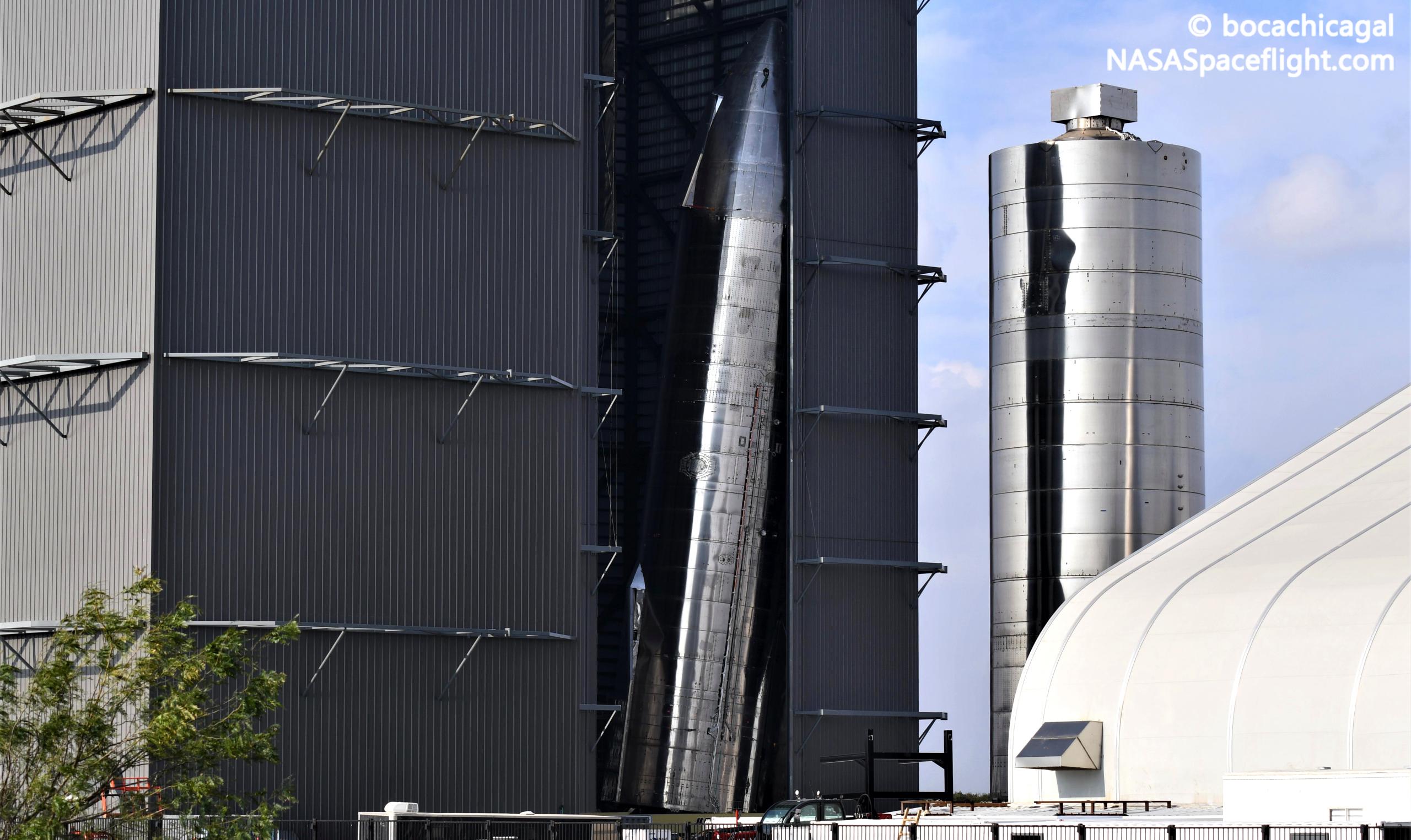 SpaceX’s SN9 Starship Accidentally Falls Apart On Assembly