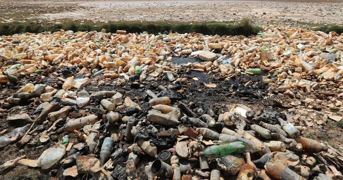 This Lake In Bolivia Is Completely Covered In Plastic Waste