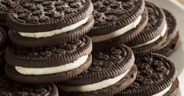 Ever Wondered What Is The Best Way To Eat An Oreo? This Is W