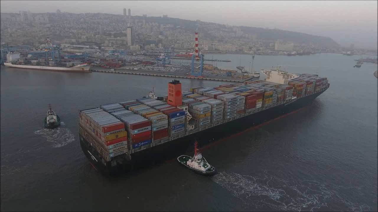 Another Huge Container Ship Got Stuck In The Suez Canal