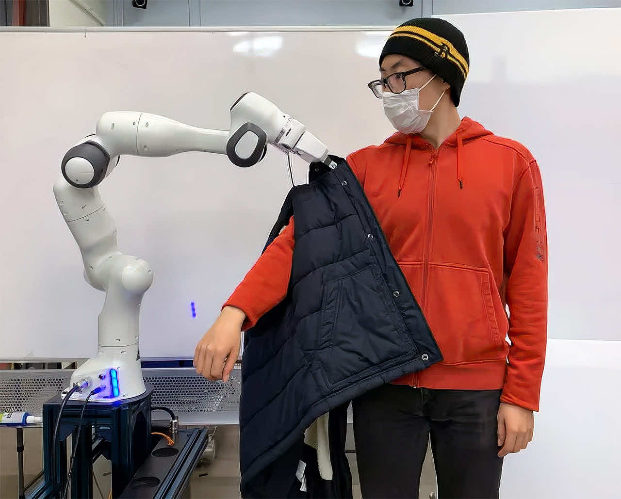 MIT Has Trained A Robot To Dress You Up Like A Scientists