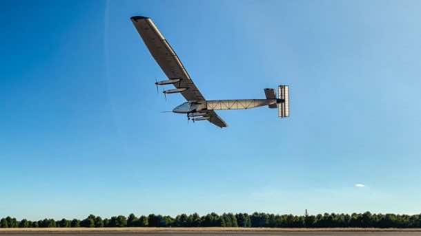 This New Solar-Powered Autonomous Aircraft Can Stay Airborne