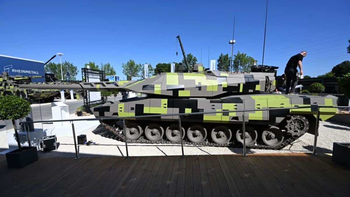 WATCH: Germany Has Revealed Its First New Tank In 40 Years