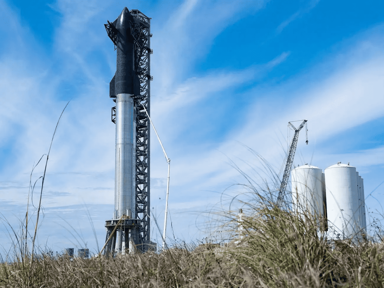 Watch A Starship Booster Explode Unexpectedly Into A Huge Fi