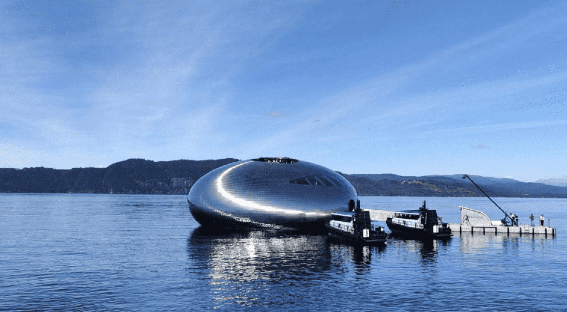This Amazing Floating Exhibition Has Been Designed To Look L