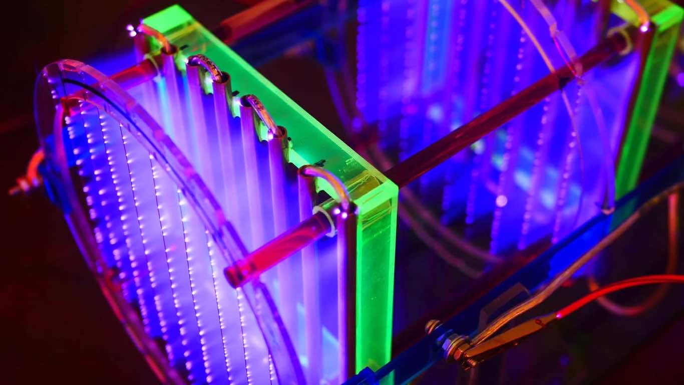 YouTuber Builds An Ion Thruster With No Moving Parts - And I