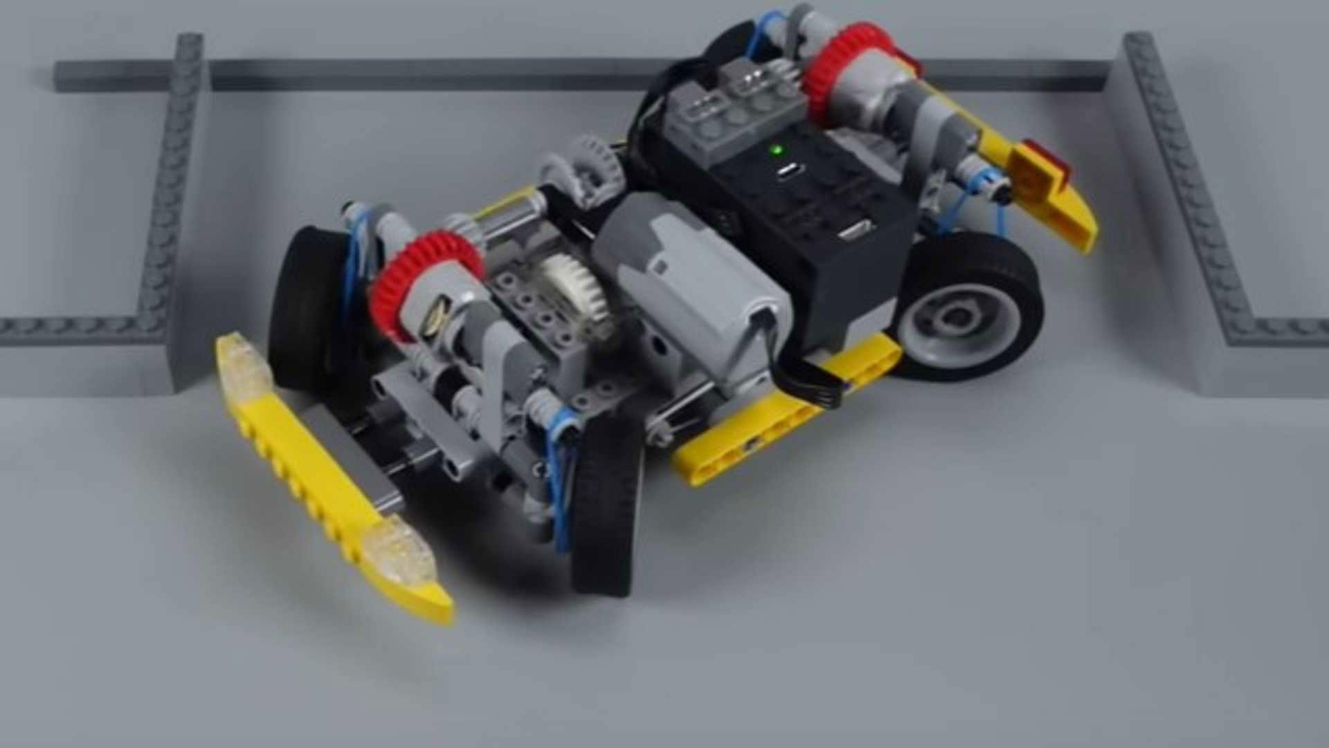 Watch A Lego Car Gradually Evolve Into the World’s Best Pa