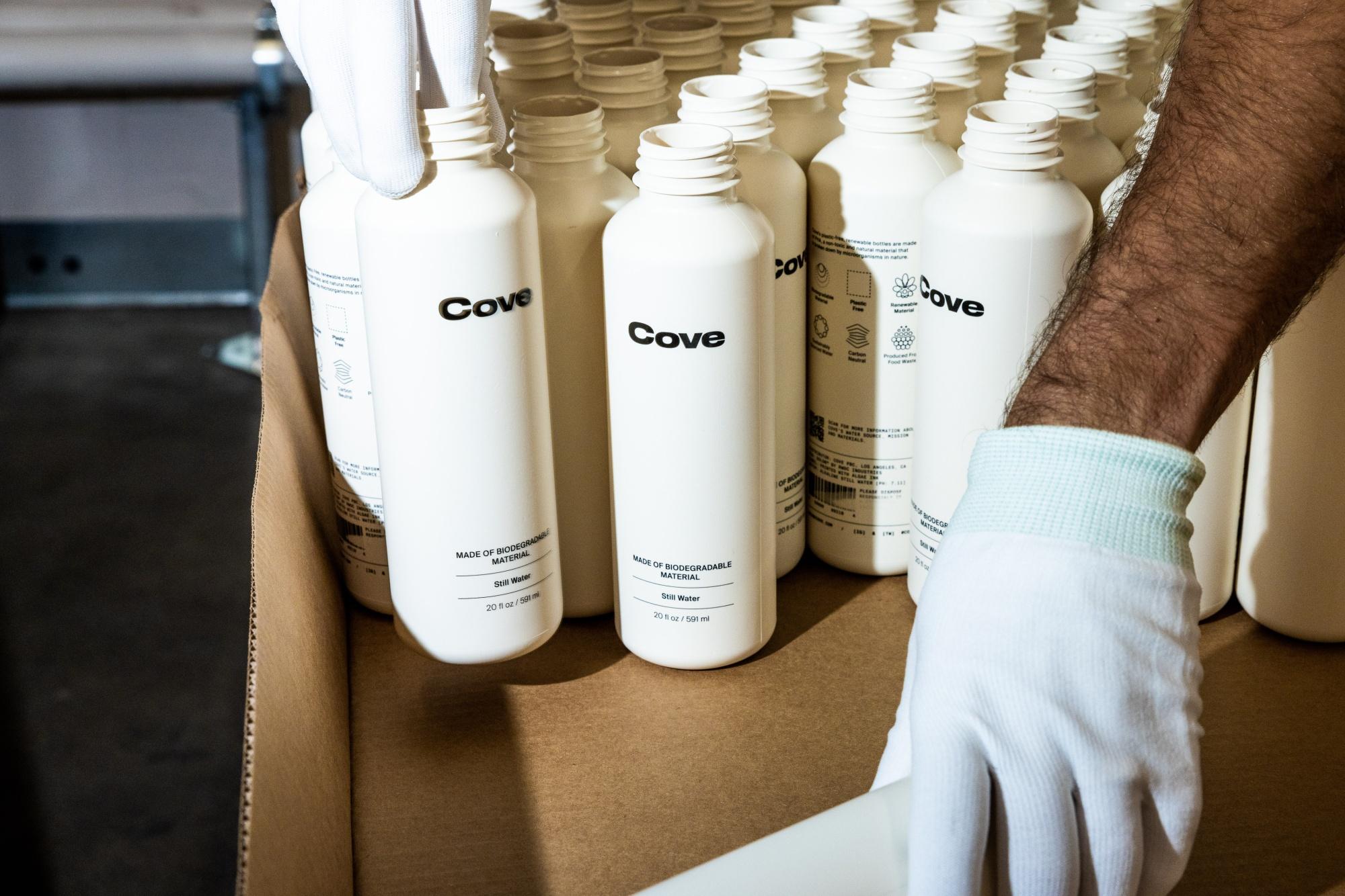 This Is The World's First Biodegradable Water Bottle - And I