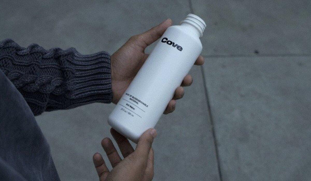 This Is The World's First Biodegradable Water Bottle - And I