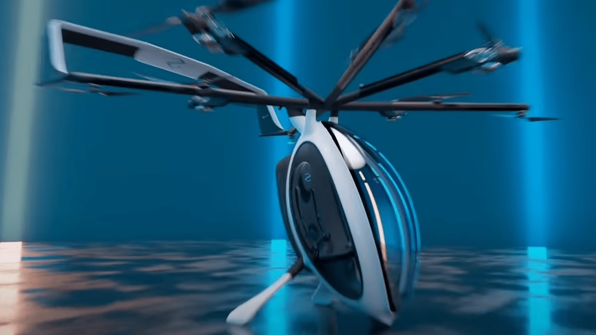 This Egg-Shaped Flying Scooter Can Go As Fast As 62mph