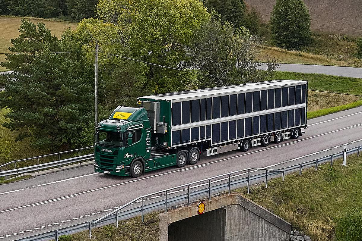 This New Solar Panel-Powered Hybrid Truck Could Offer 3000 T
