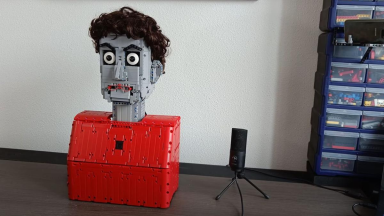 World’s First AI LEGO Robot Head Gets A New Life