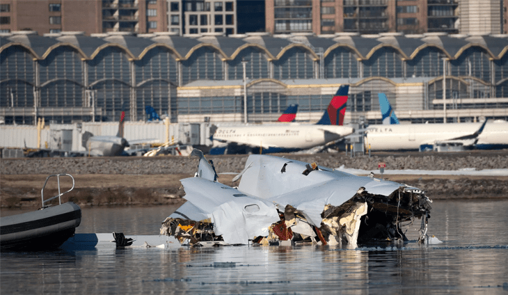 Investigators Find Black Boxes After Deadly Washington Plane