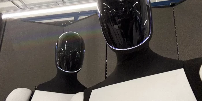 Tesla Posts Optimus’ Most Impressive Video Demonstration Y