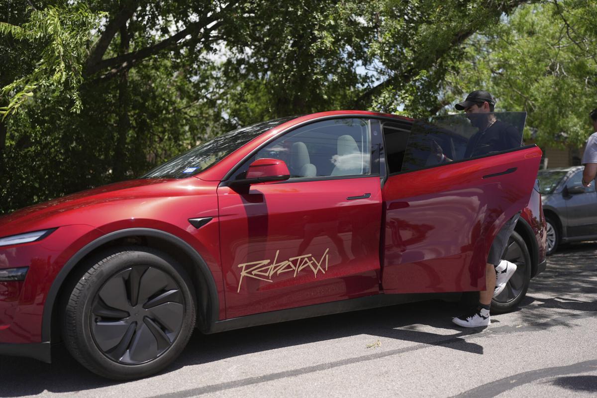 Elon Musk Said To Bet On Tesla Delivering The Robotaxi In Ju
