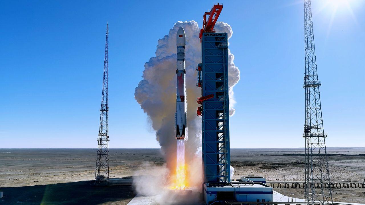 China’s New Reusable Rocket Ends Its Debut Flight in a Mas