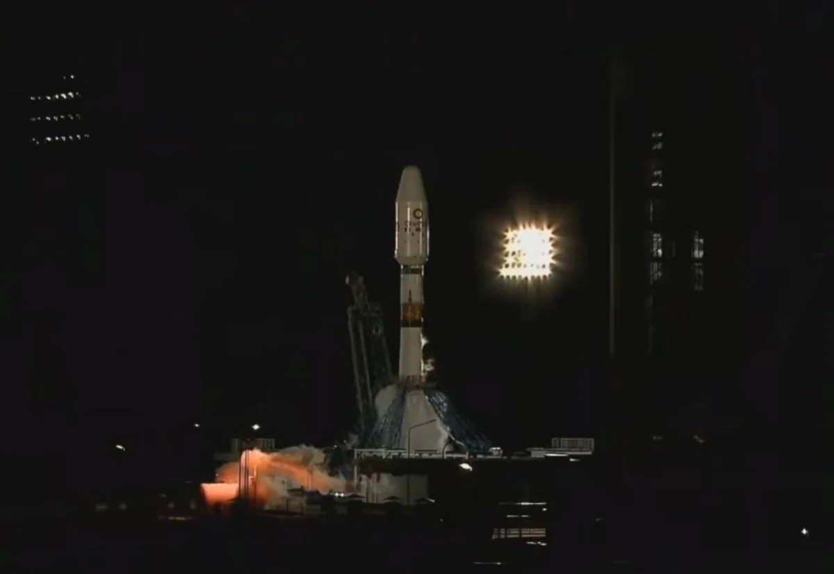 Russia’s Starlink Competitor Loses First Satellite After M